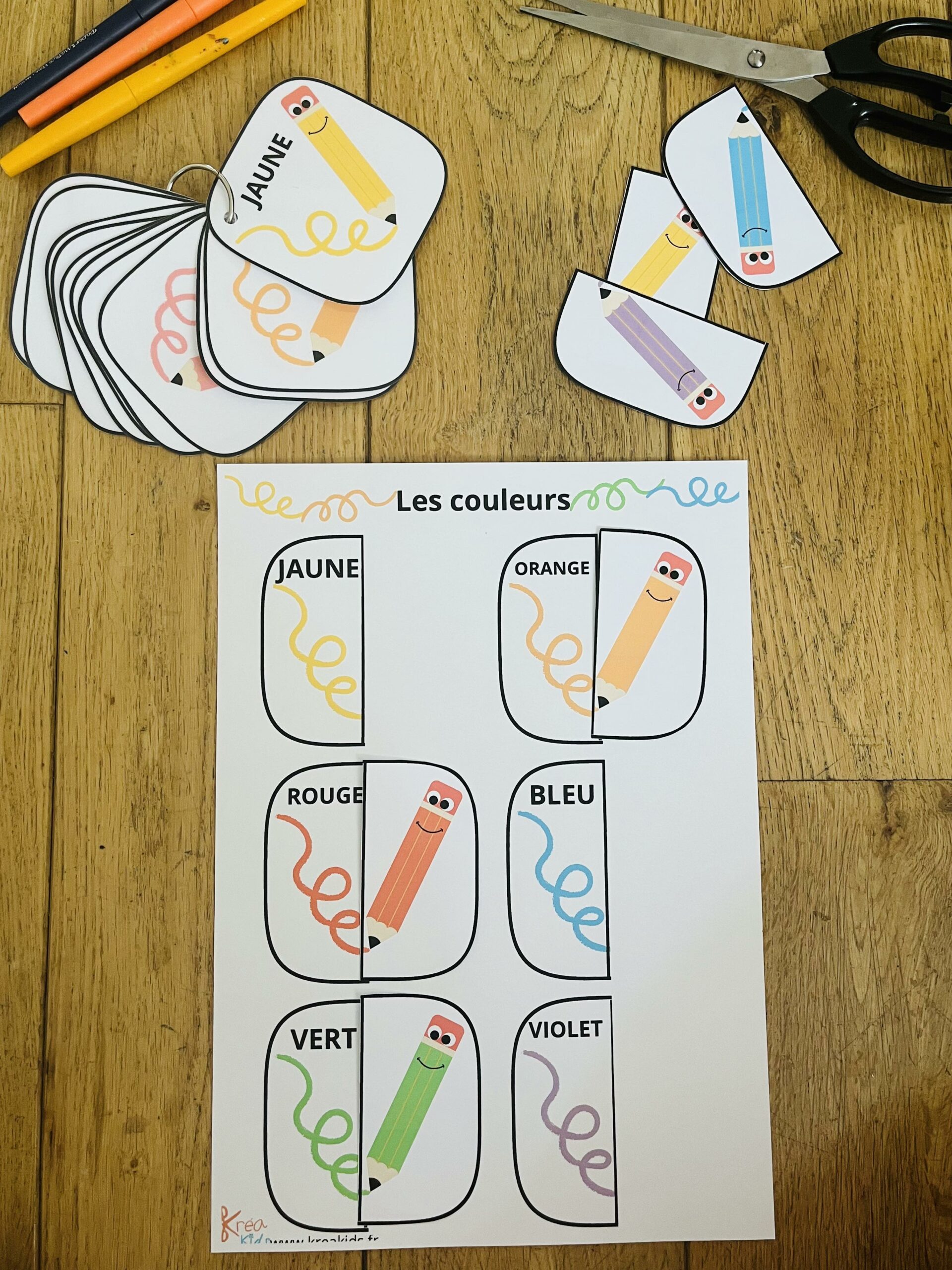 Apprendre les couleurs par le jeu - Kreakids